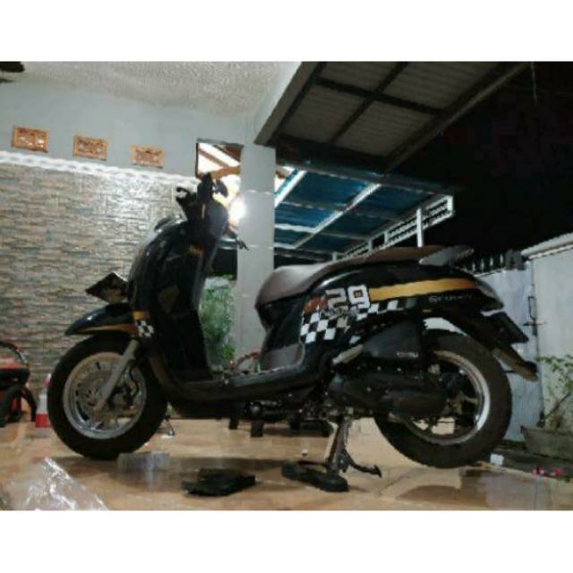 Jual Striping Scoopy new cafe racer | Shopee Indonesia