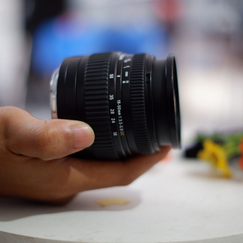 Jual Lensa SIGMA DC 18-50mm F3.5-For NIKON Kamera DSLR | Shopee Indonesia