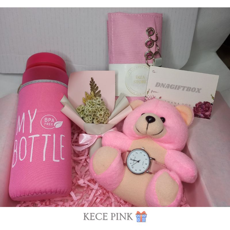 Jual KADO CEWEK ULANG TAHUN/GIFTBOX/HAMPERS/KADO WISUDA/PINK EDITION ...