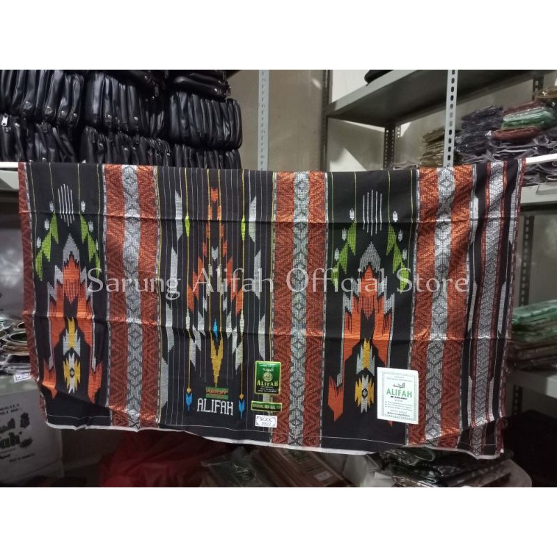 Jual Sarung Alifah Motif Songket Gunung Corak Crepe ASLI | Shopee Indonesia