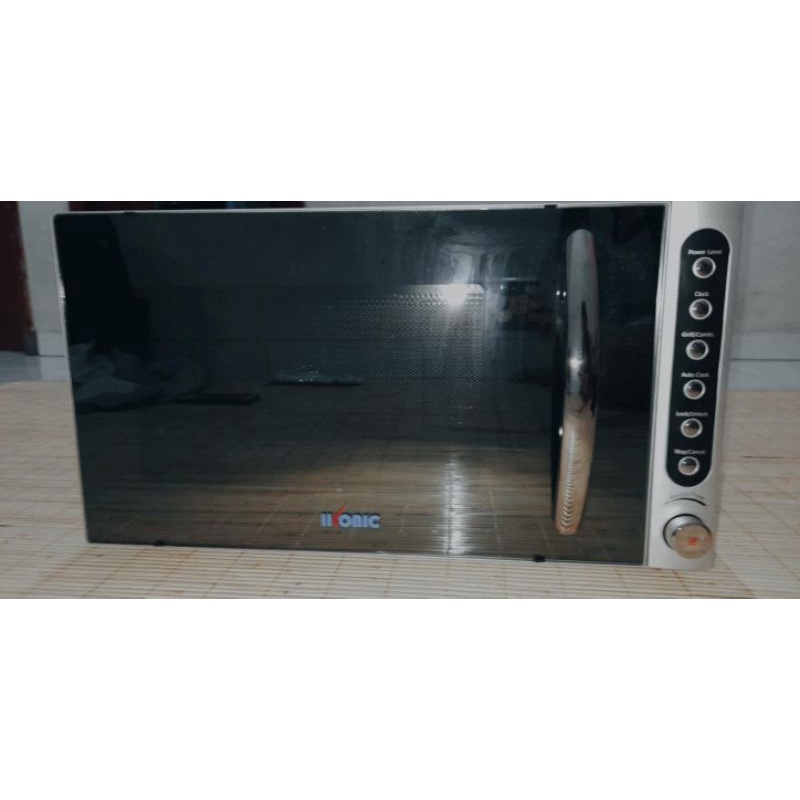 Jual Grill Microwave Oven (IKONIC - G 239 S) | Shopee Indonesia