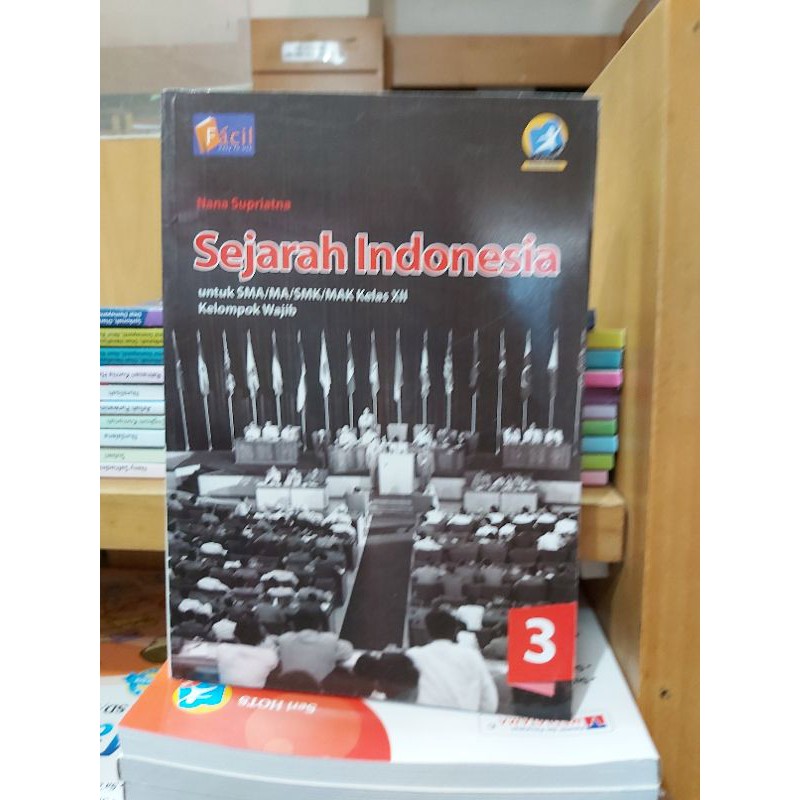 Jual SEJARAH INDONESIA SMA KELAS XII.12 REVISI (Facil) | Shopee Indonesia