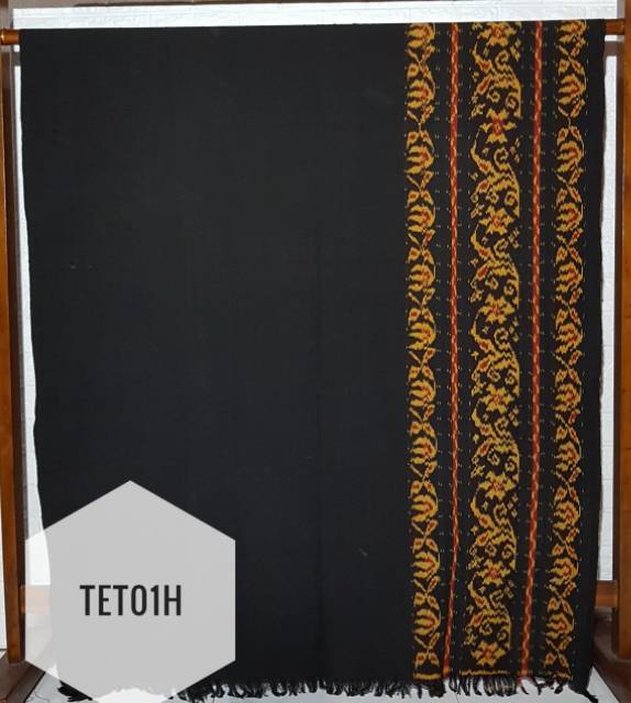 Jual KAIN TENUN ETHNIC PARUKI TORAJA / KAIN TENUN BLANGKET | Shopee ...