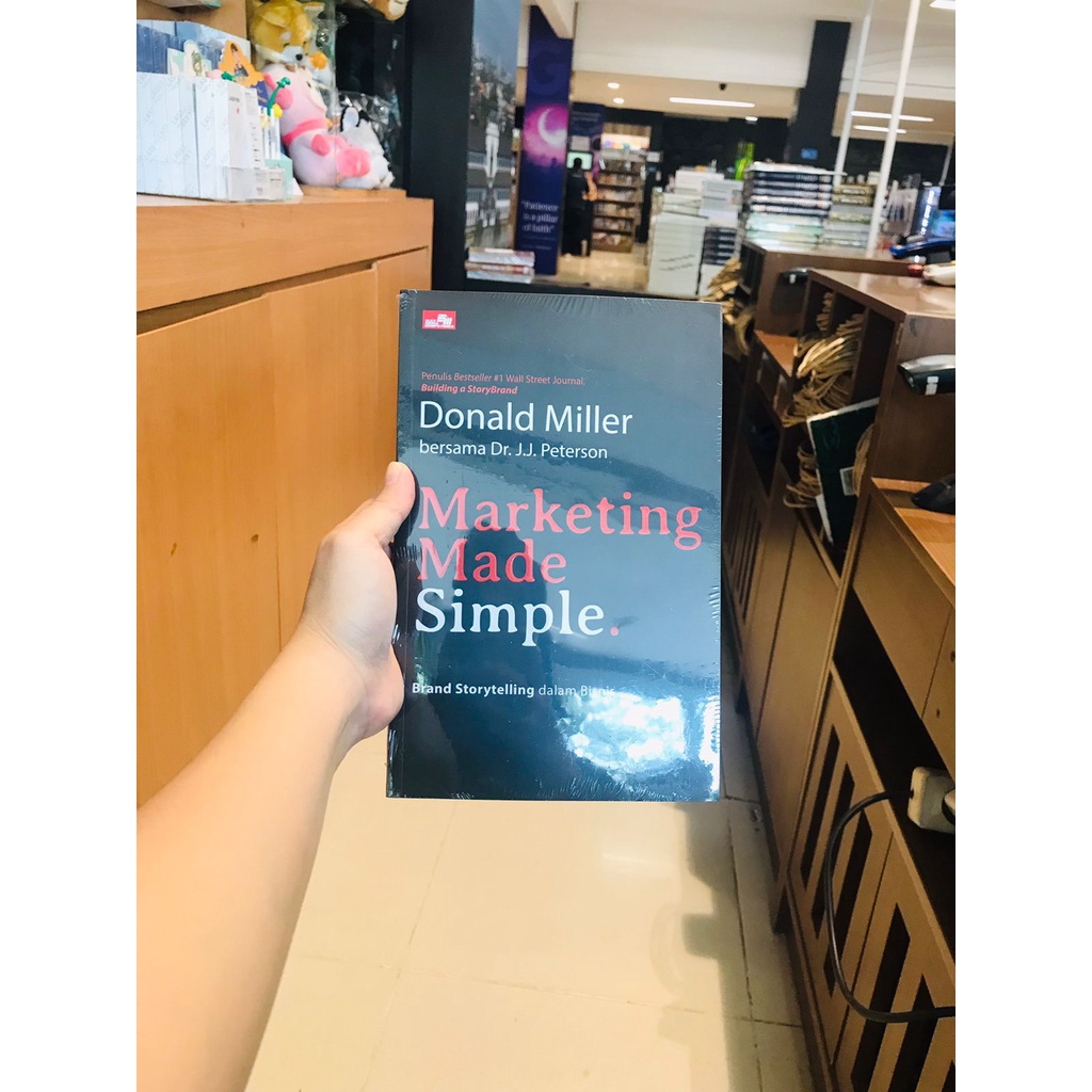 Jual Buku MARKETING MADE SIMPLE Brand Storytelling dalam Bisnis ...
