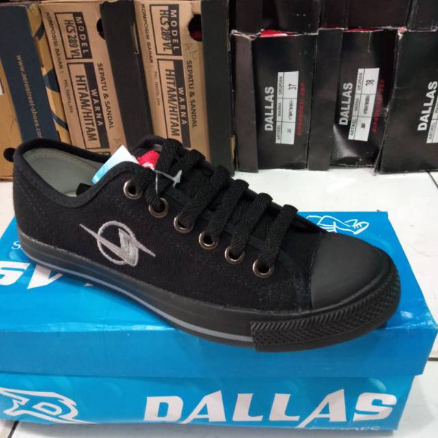 Jual Sepatu Dallas campus hitam Sepatu Sneakers Sepatu kerja | Shopee ...