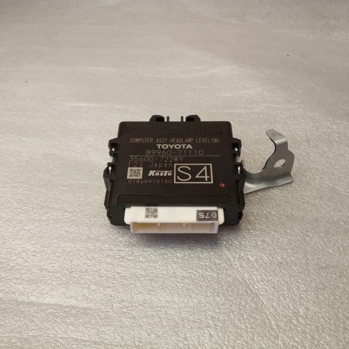 Jual Ecu Computer Assy Headlamp Leveling Fortuner vrz Innova Reborn ...