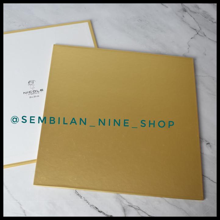 Jual JUAL Tatakan Kue NICOLE PACK KOTAK EMAS 25 cm x 25 cm Alas Kue ...