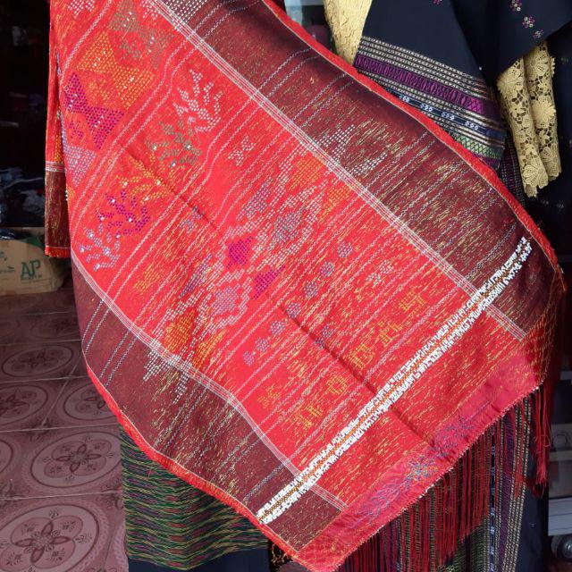 Jual ULOS SADUM ANGKOLA BORDIR CANTIK DIMENSI PADAT ULOS BATAK MERAH ...