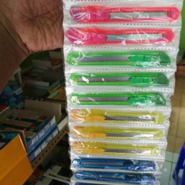 Jual Cutter Renteng kecil Murah (Acb Berkah Stationery) | Shopee Indonesia