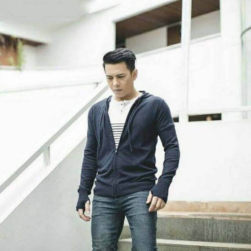 Jual SWEATER RAJUT PRIA ARIEL BEST QUALITY/JAKET PRIA RAJUT PREMIUM ...