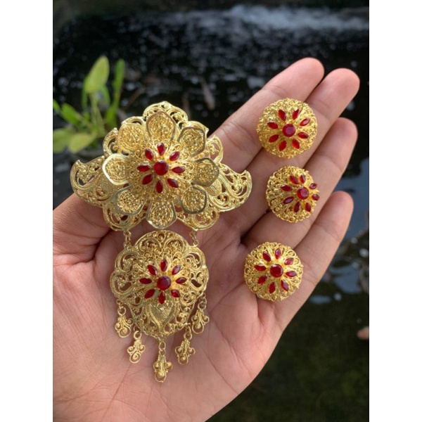 Jual bros alpaka bali set kebaya motif luna klopak padi | Shopee Indonesia