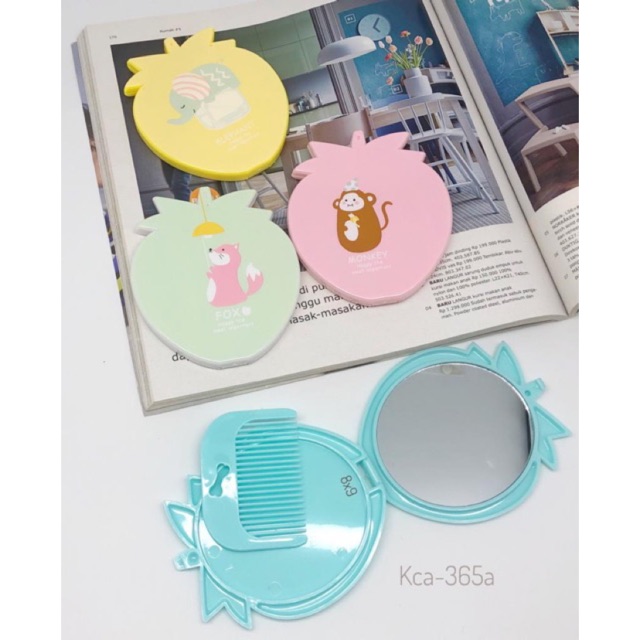 Jual KACA MINI + SISIR IMPORT CERMIN LIPAT MINI CERMIN MAKE UP | Shopee ...