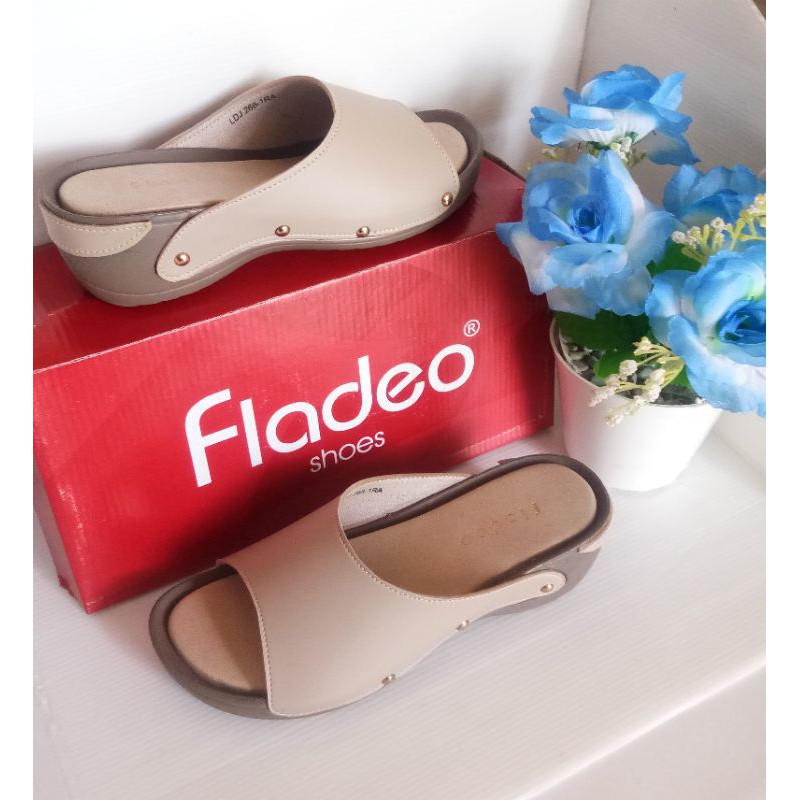 Jual WEDGES FLADEO MODEL SLOP SIMPLE CREAM & COKELAT | Shopee Indonesia