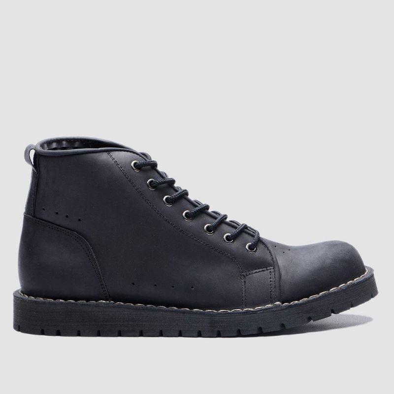 Jual BRODO - Sepatu Pria Epsilon Full Black (NEGO!!) | Shopee Indonesia