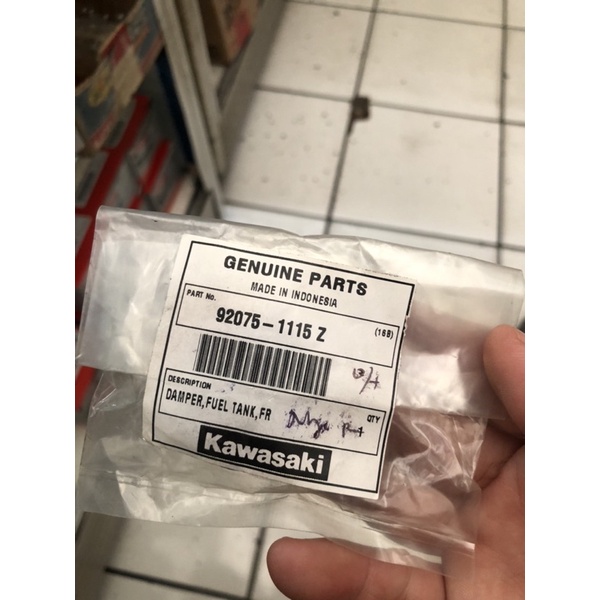 Jual Karet ganjel tangki Ninja ninja R ori kawasaki | Shopee Indonesia