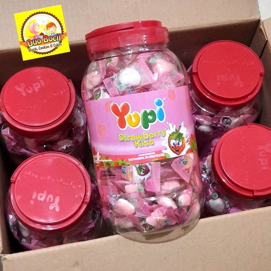 Jual Permen Yupi Strawberry Kiss (isi 120 pcs) - Duo Bocil Snack | Shopee Indonesia