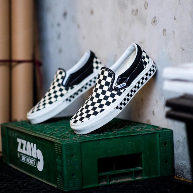 Jual Vans Original Slip ON Nextor Checkerboard Black White | Shopee ...