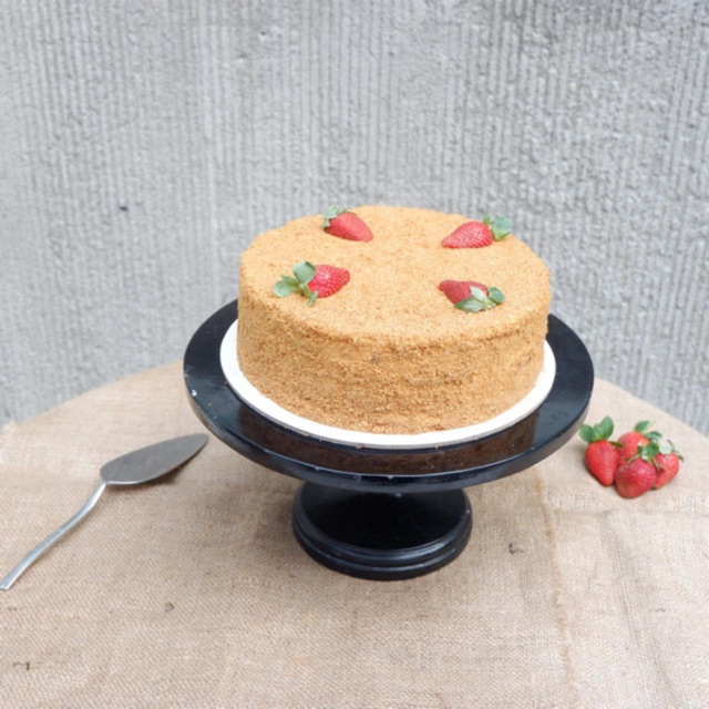 Jual Medovic Honey Russian Cake | Shopee Indonesia