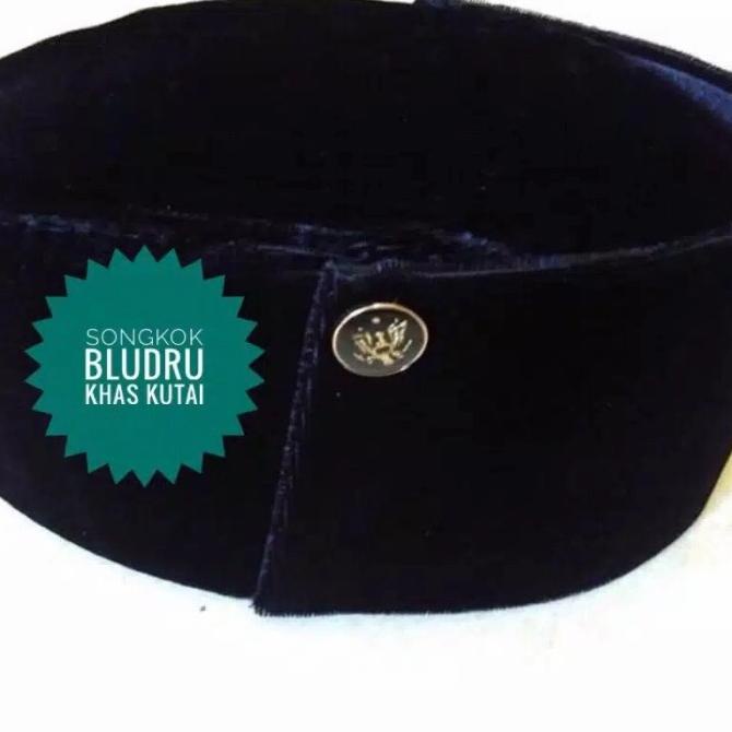 Jual peci songkok kopiah kopyah beludru bludru hitam khas Kutai ...