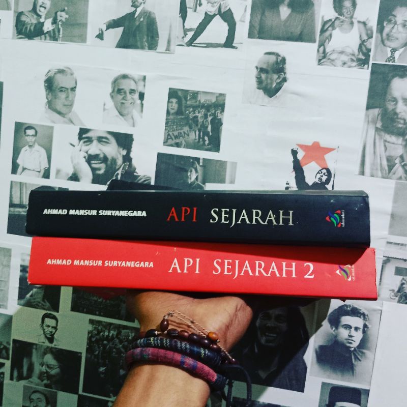 Jual Api Sejarah 1 & 2 by Ahmad Mansur Suryanegara | Shopee Indonesia