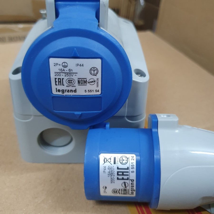 Jual PLUG SOCKET 1P 1PHASE 3PIN 16A / 32A 2P+E SET LEGRAND | Shopee Indonesia