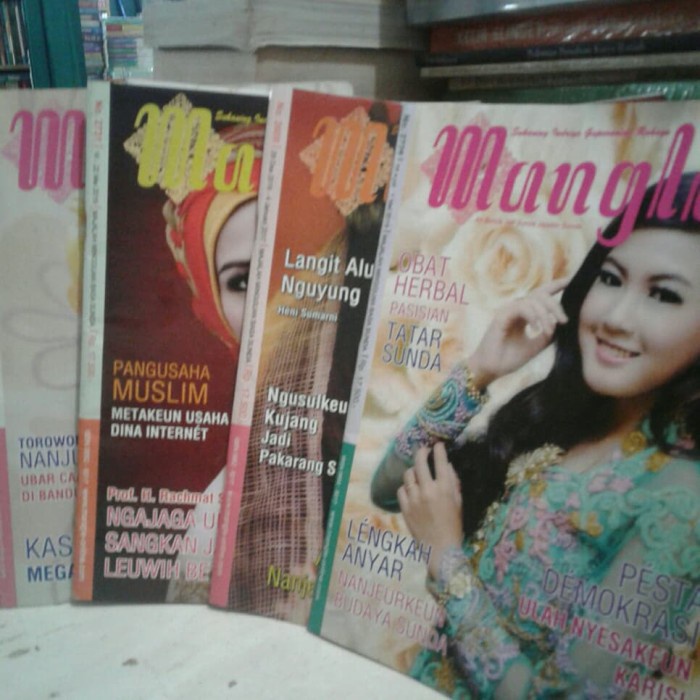 Jual Majalah- Sedia Majalah Mangle Dalam Bahasa Sunda Cetakan 2019 -Majalah. | Shopee Indonesia