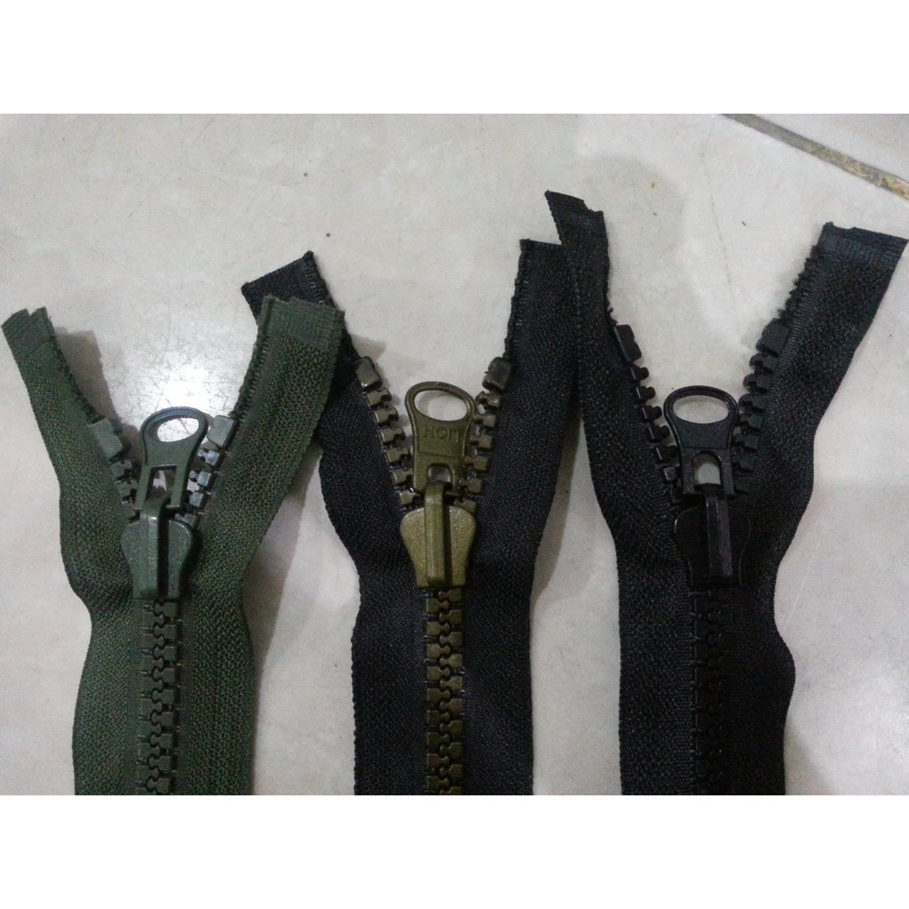 Jual Resleting vislon Besar 24 inch ukuran jaket dewasa gigi #8 dari Lion. | Shopee Indonesia