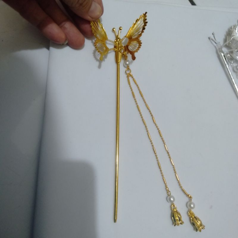 Jual Tusuk Konde Tradisional China Bentuk Kupu Rumbai | Shopee Indonesia