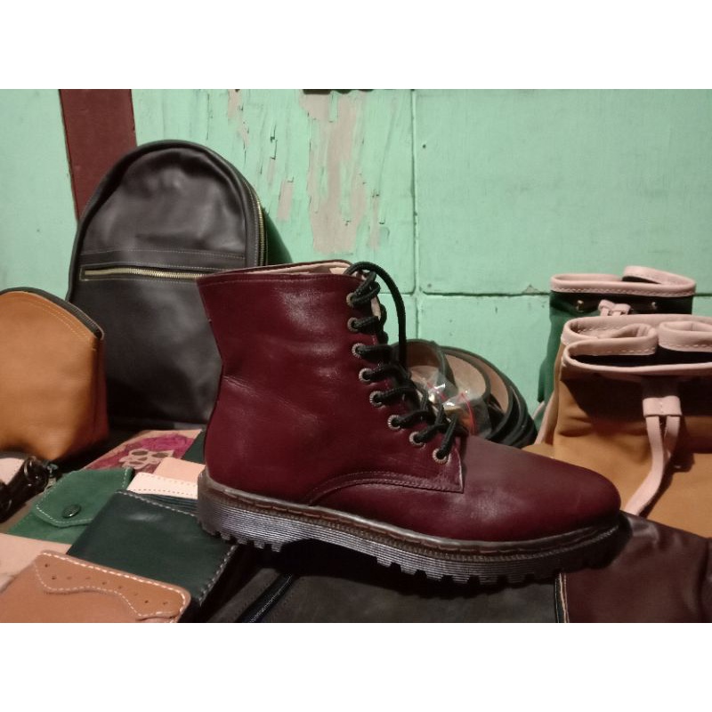 Jual sepatu dockmart drmarten custom | Shopee Indonesia