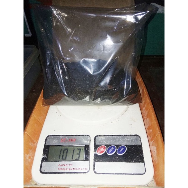 Jual pasir besi, pasir magnet, serbuk besi, iron sand 1kg | Shopee ...