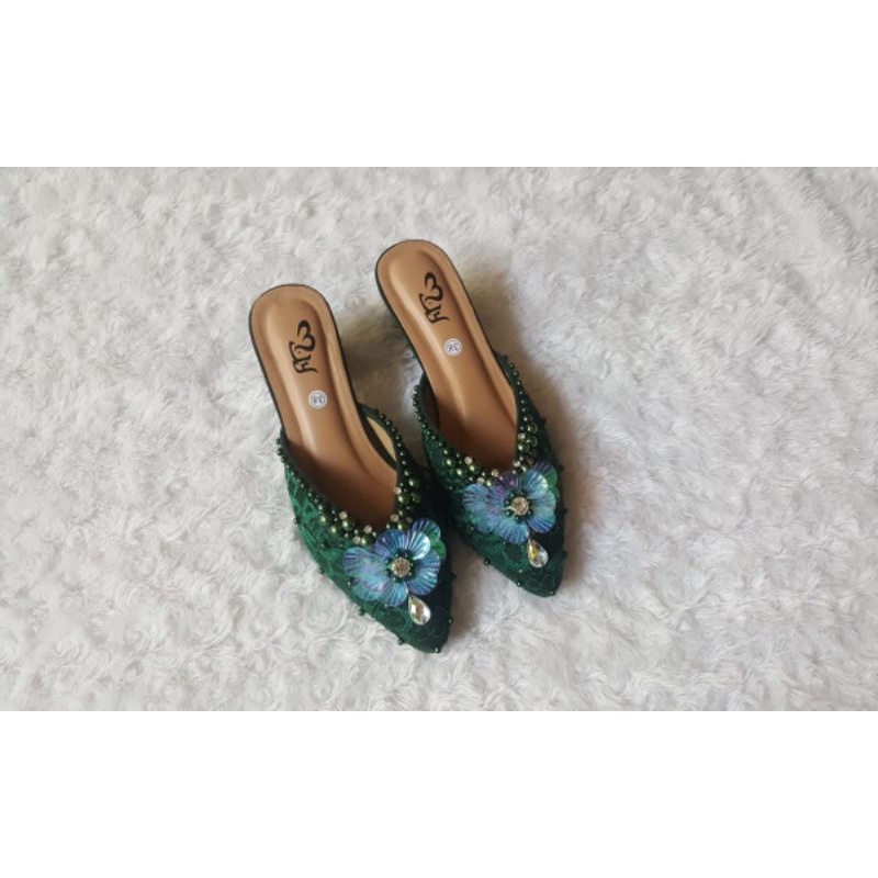 Jual MURAH BERKUALITAS!! Slop Kode = M.Jy15, Sandal Slop Pesta, Sandal ...