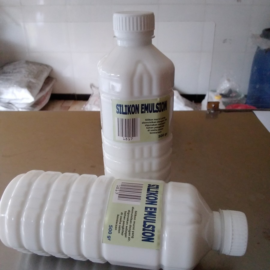 Jual Silicon Emulsi 500 ml / Semir Ban | Shopee Indonesia
