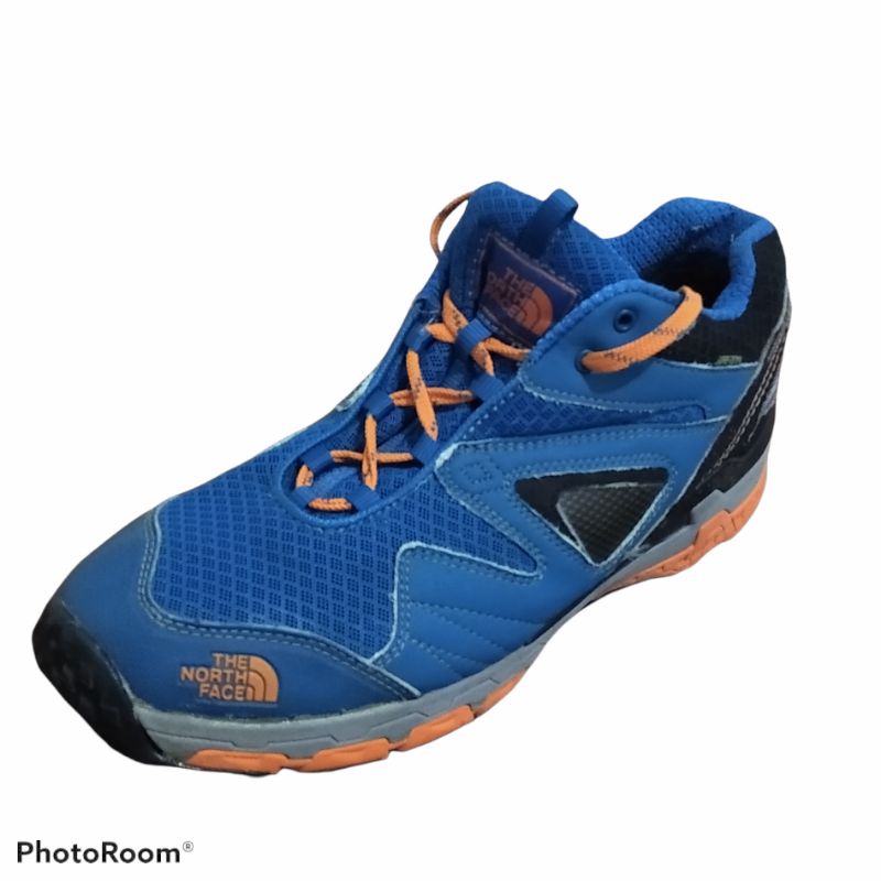 Jual sepatu TNF | Shopee Indonesia