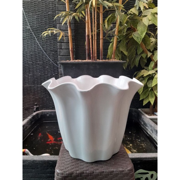 Jual POT BUNGA BESAR JUMBO UKURAN 40 CM PRIMADONA | Shopee Indonesia