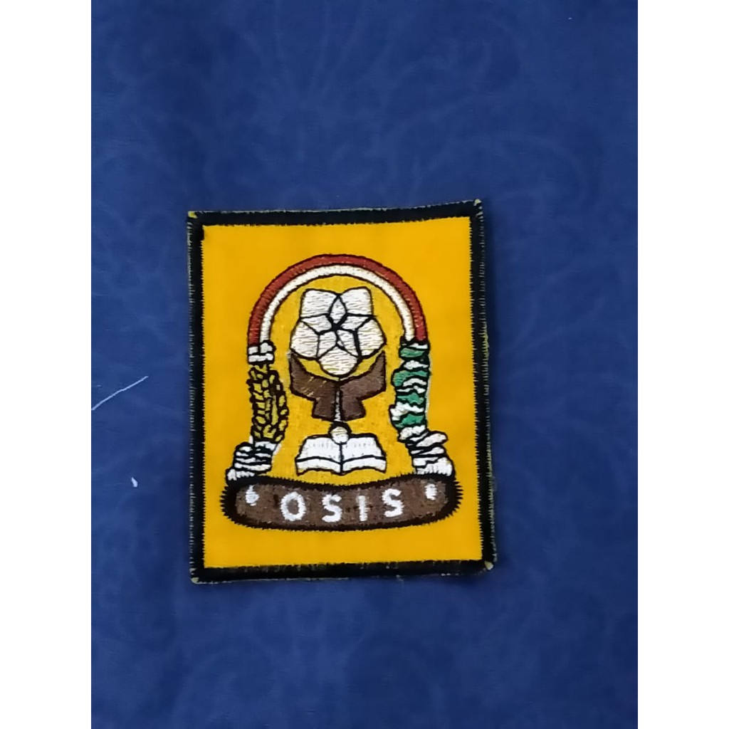 Jual Badge SD, SMP, SMA, & Bendera Merah Putih Sablon dan Bordir ...