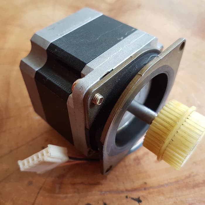 Jual Nema23 Stepper Motor STP-5D112 Shinano Kenshi Japan 1.8 Deg Nema ...