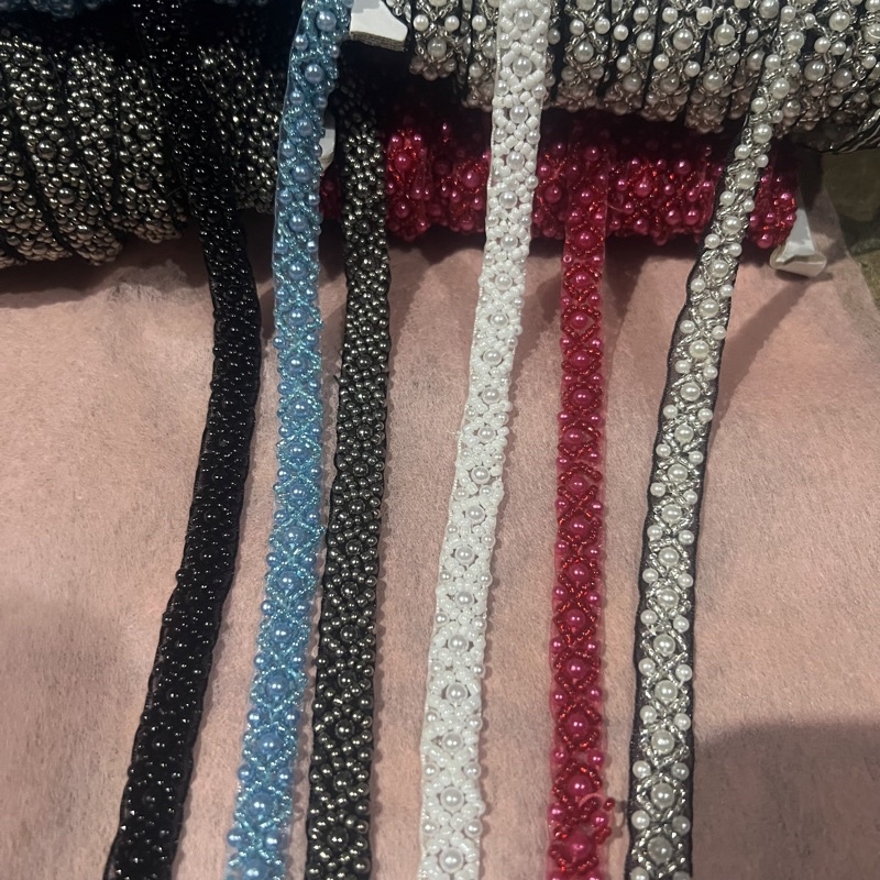 Jual payet rangkai/renda payet lebar 1cm harga per 50cm | Shopee Indonesia