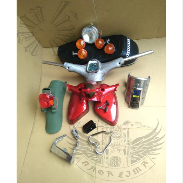 Jual Paket body set c70 / slebor c70 / batok stang c70 / jok c70 ...