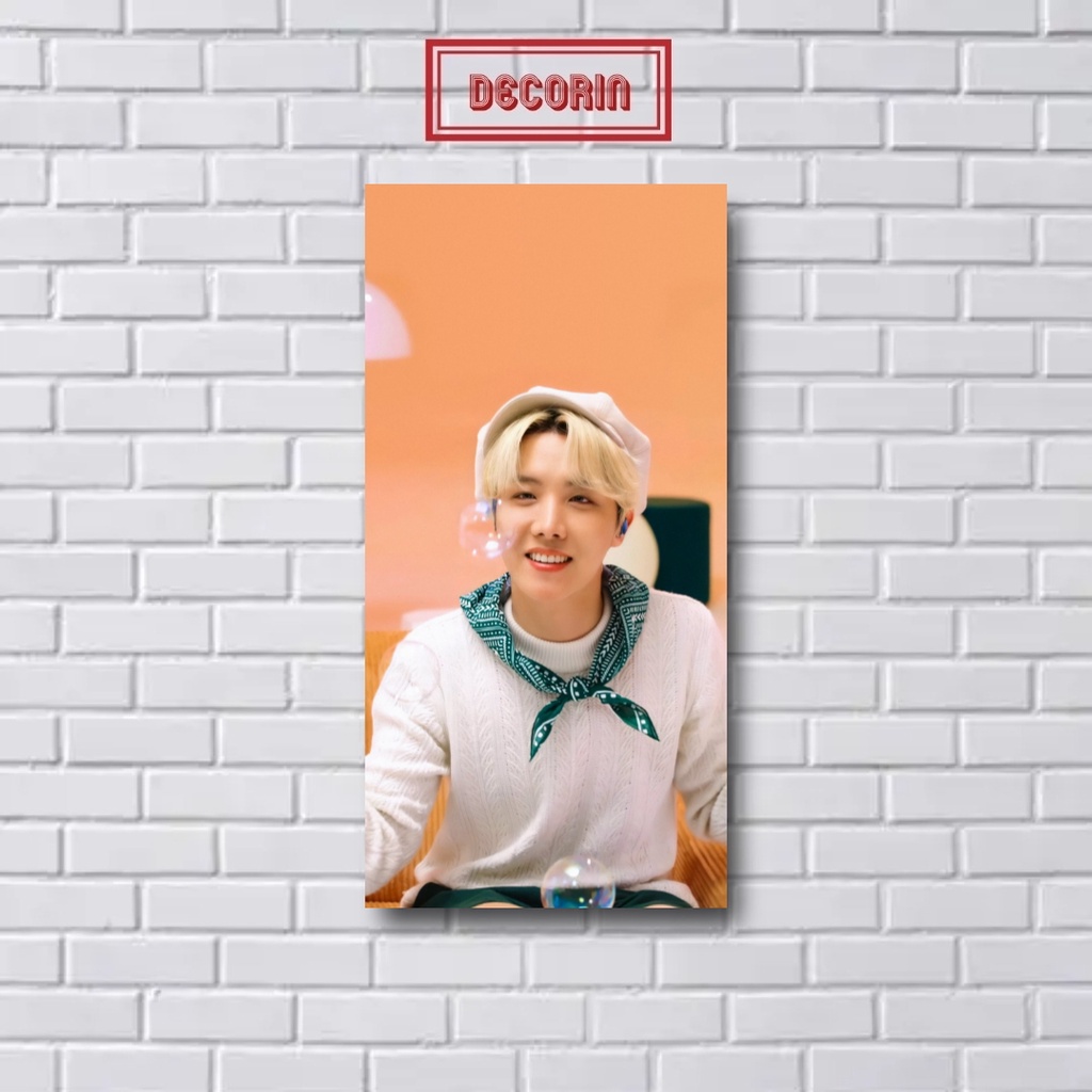 Jual Poster Kayu BTS ARMY Playlist/Hiasan dinding/Pajangan dinding ...
