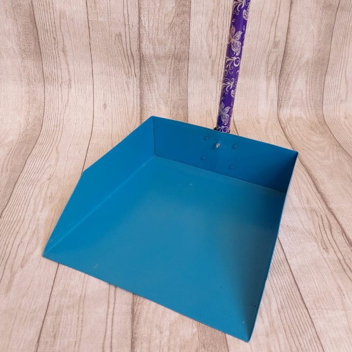 Jual PENGKI KALENG / SEROKAN SAMPAH / PENGKI OUTDOOR / PENGKI TAMAN ...