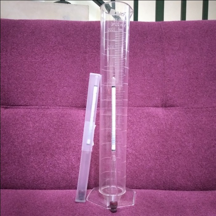 Jual Set Hydrometer Solar Range 0.800-0.900 Plus Gelas Ukur PMP 1 Liter ...