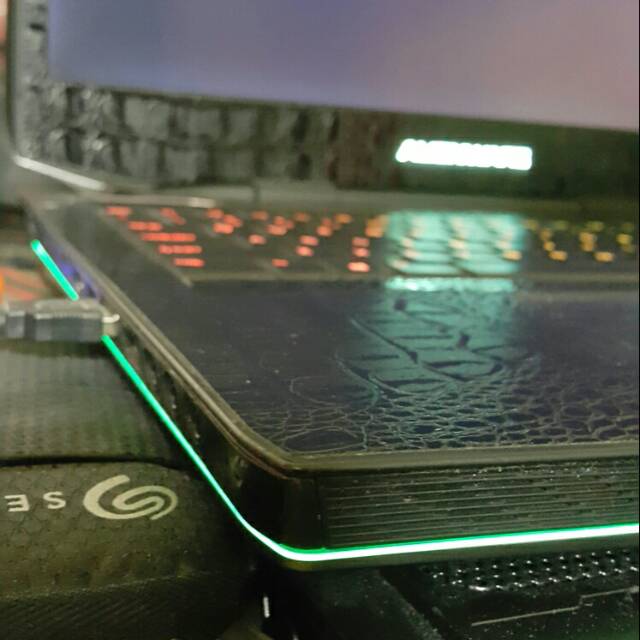 Jual Laptop alienware m17x r5 VGA GTX 780M 4GB RAM 16GB ROG RAZER MSI ...
