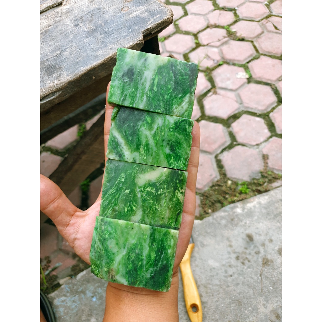 Jual BAHAN LEMPENGAN KOTAKAN GIOK NEPHRITE JADE LUMUT BUNGA HIJAU ...