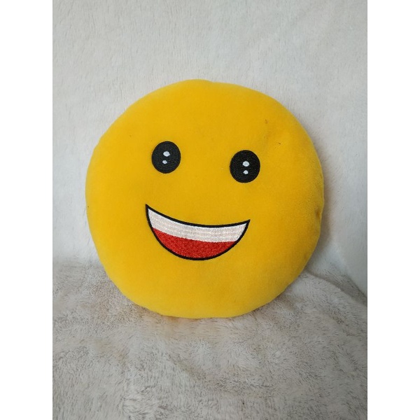 Jual Bantal Boneka-Bantal Bulat Emoji Emoticon Unik Lucu | Shopee Indonesia