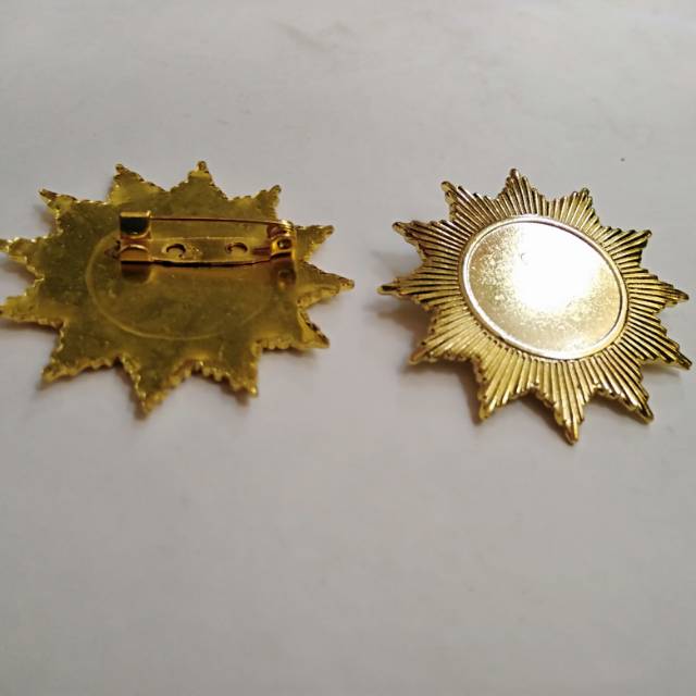 Jual Pin bross pin bintang 12 peniti&magnetic tebal | Shopee Indonesia