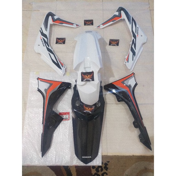 Jual cover body full set spakbor slebor new crf 150 l crf150l 2021 2022 ...