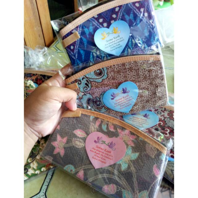 Jual Pouch batik minimalis | Shopee Indonesia