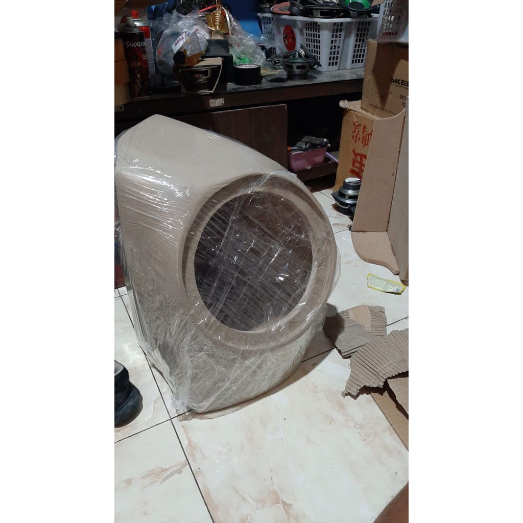 Jual BOK BOX SUDUT SPEAKER SUBWOOFER MOBIL TOYOTA AVANZA CALYA AGYA SIGRA YARIS XENIA AYLA ...
