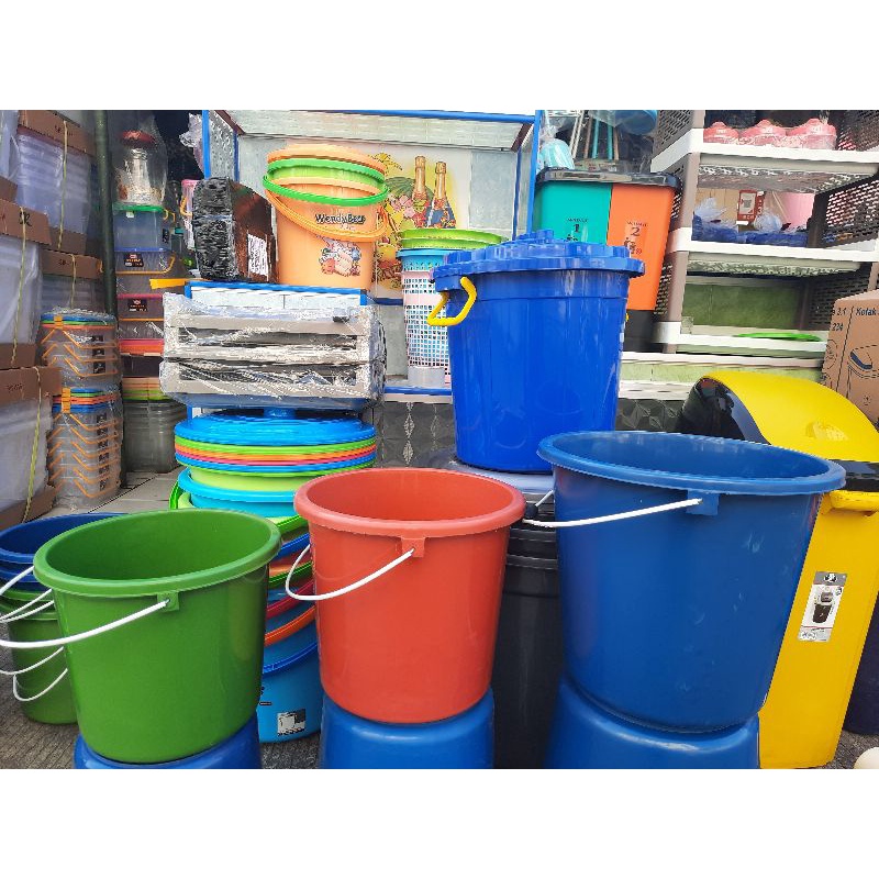 Jual Ember 3 galon 4 galon 6 galon ( 12 liter 16 liter 20 liter ) Ember ...