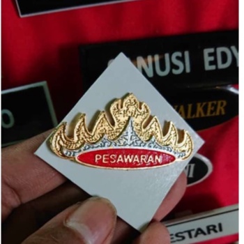 Jual Pin Siger Pesawaran bertingkat Magnet | Shopee Indonesia